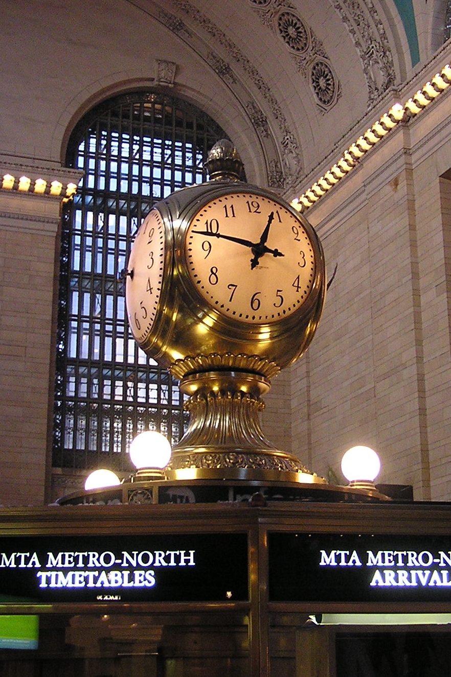 Windows 10 how to display analog clock - atworkhor