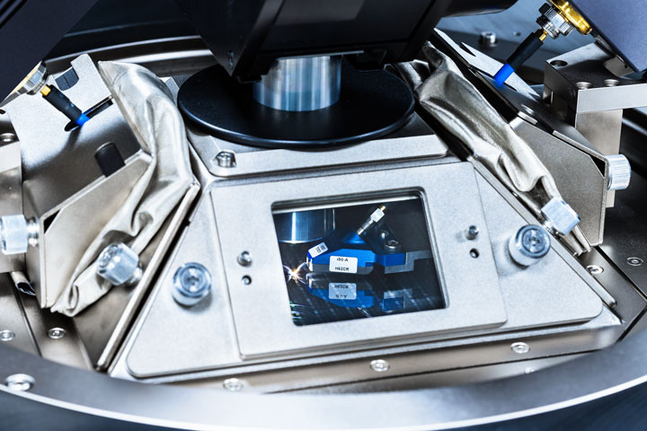 FormFactor - Cascade Infinity Probe – Coaxial - High-frequency ...